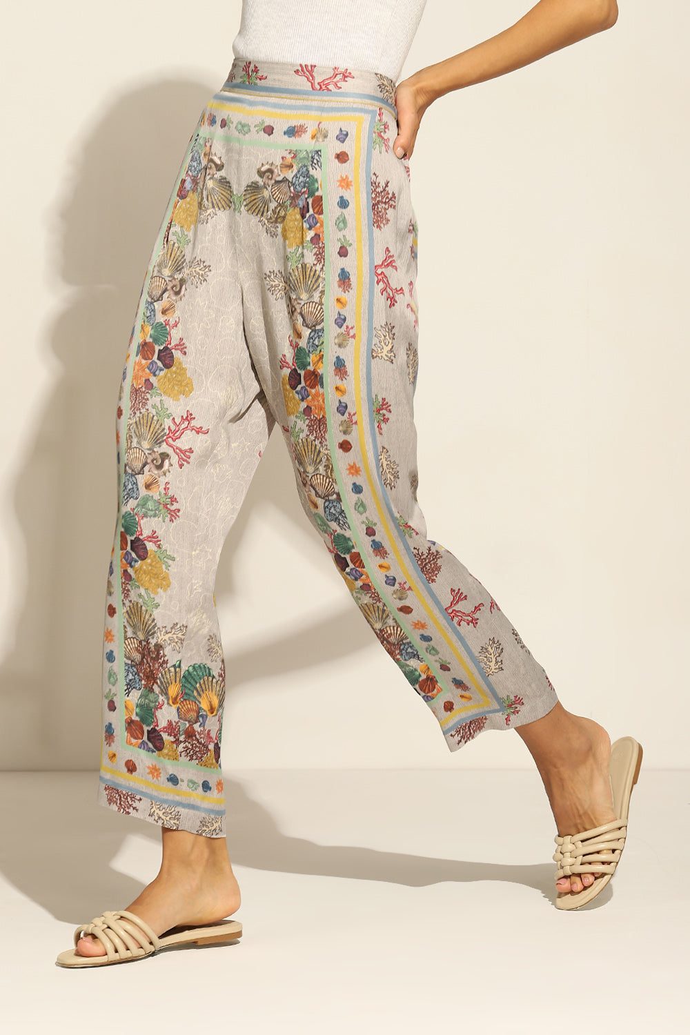 Designer pants for women store